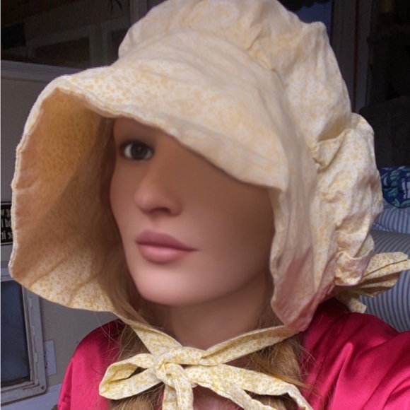 Vintage | Accessories | Sun Bonnet Pale Yellow Floral Print | Poshmark